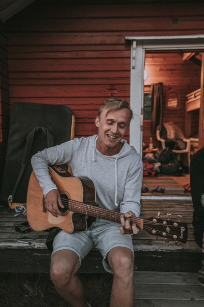 🎤 Allan Kasuk "Roni" - 🎶 MuusikaPlaneet
