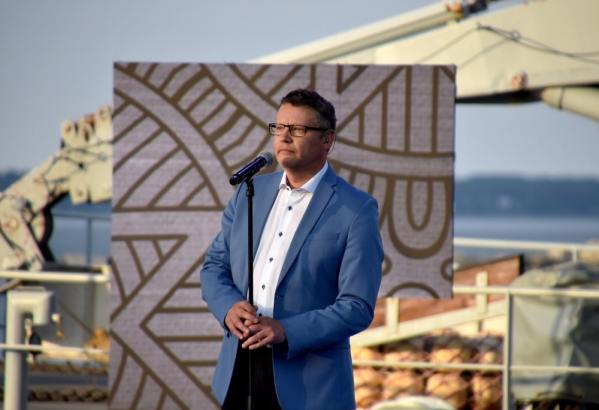 TOOMAS UIBO AVALDAS UUE LOO "IGAVAD MEIST EI SAA" - 🎶 MuusikaPlaneet