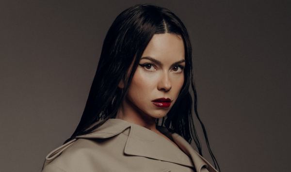 ÕLLESUMMERIL ESINEB RUMEENIA SUPERSTAAR INNA - 🎶 MuusikaPlaneet